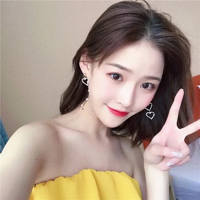 女生回复嗯嗯嗯暗示，女生回复嗯嗯嗯是什么意思 528时尚